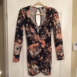 privy | Dresses | Privy Floral V Neck Ruched Dress | Poshmark